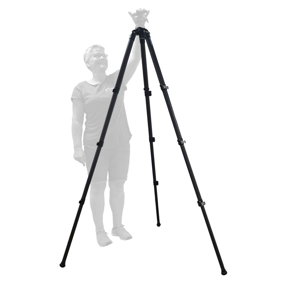 Leofoto LMR-364C carbon tripod with flip-lock